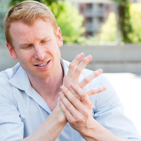 Arthritis in Hands Treatment & Causes | Mirza Orthopedics